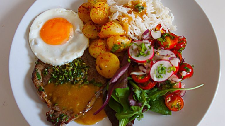 A Minha Versão do Bitoque Português - Delicitas